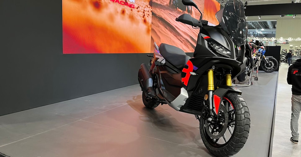 Eicma 2025, Aprilia Sr Gt 400, com’è fatto il nuovo scooter per viaggiare - Il Sole 24 ORE